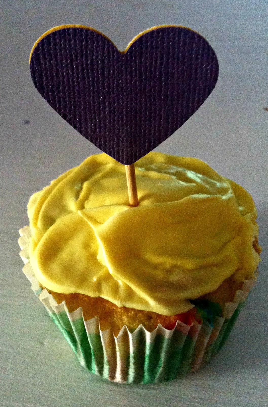 This Little Home of Mine: DIY Cup Cake Toppers