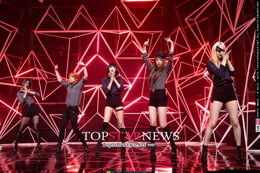 Check out f(x)'s pictures from their 'Red Light' comeback in yesterday ...