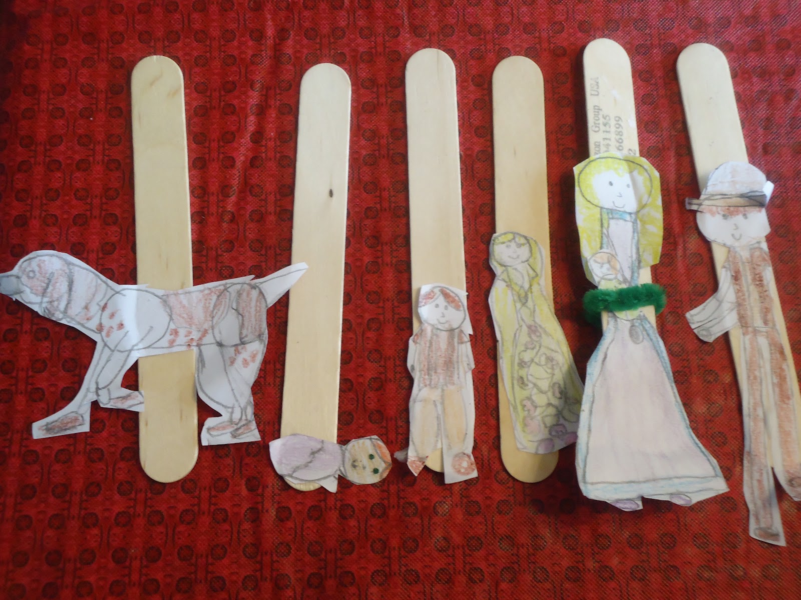 Worst Mom Ever: Tissue Box Puppet Theater