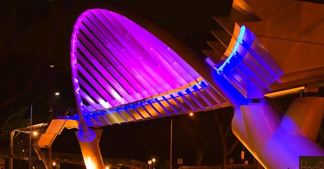 Alexandra Arch Day & Night scenes – Southern Ridges at night