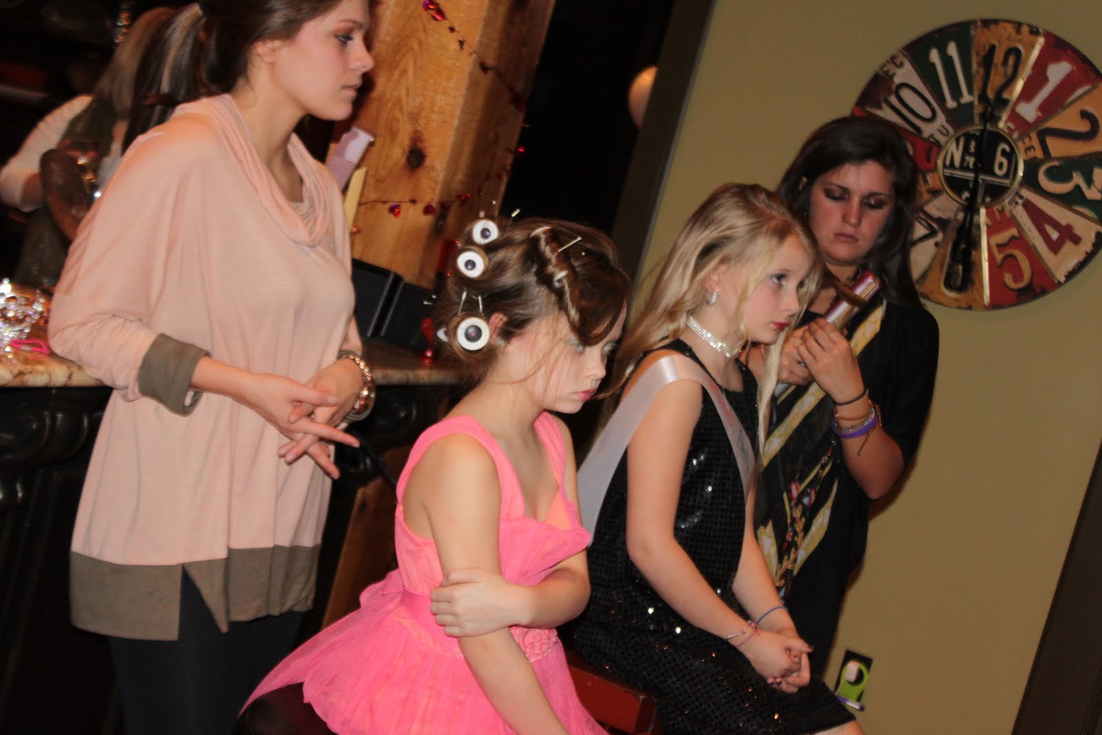 Mojoy: First annual Miss America Pageant Party