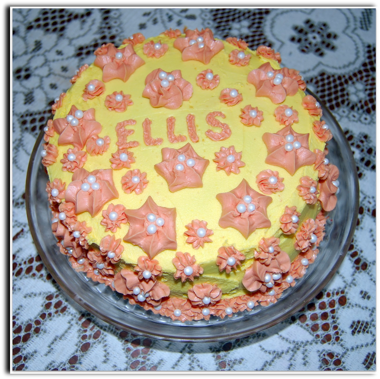 Little Smile's: Ellis' Birthday Cake!