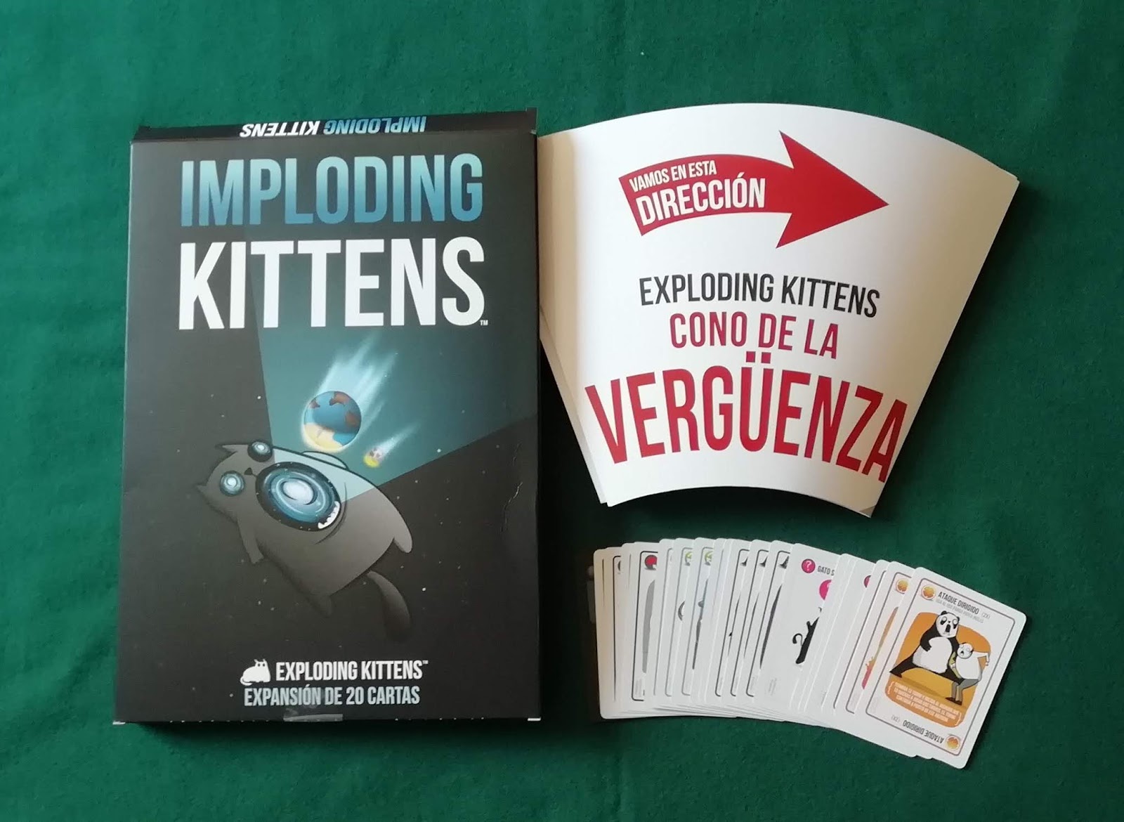 El viernes toca... JUGAR!!: EXPLODING KITTENS + IMPLODING KITTENS - EL PODER DEL MARKETING