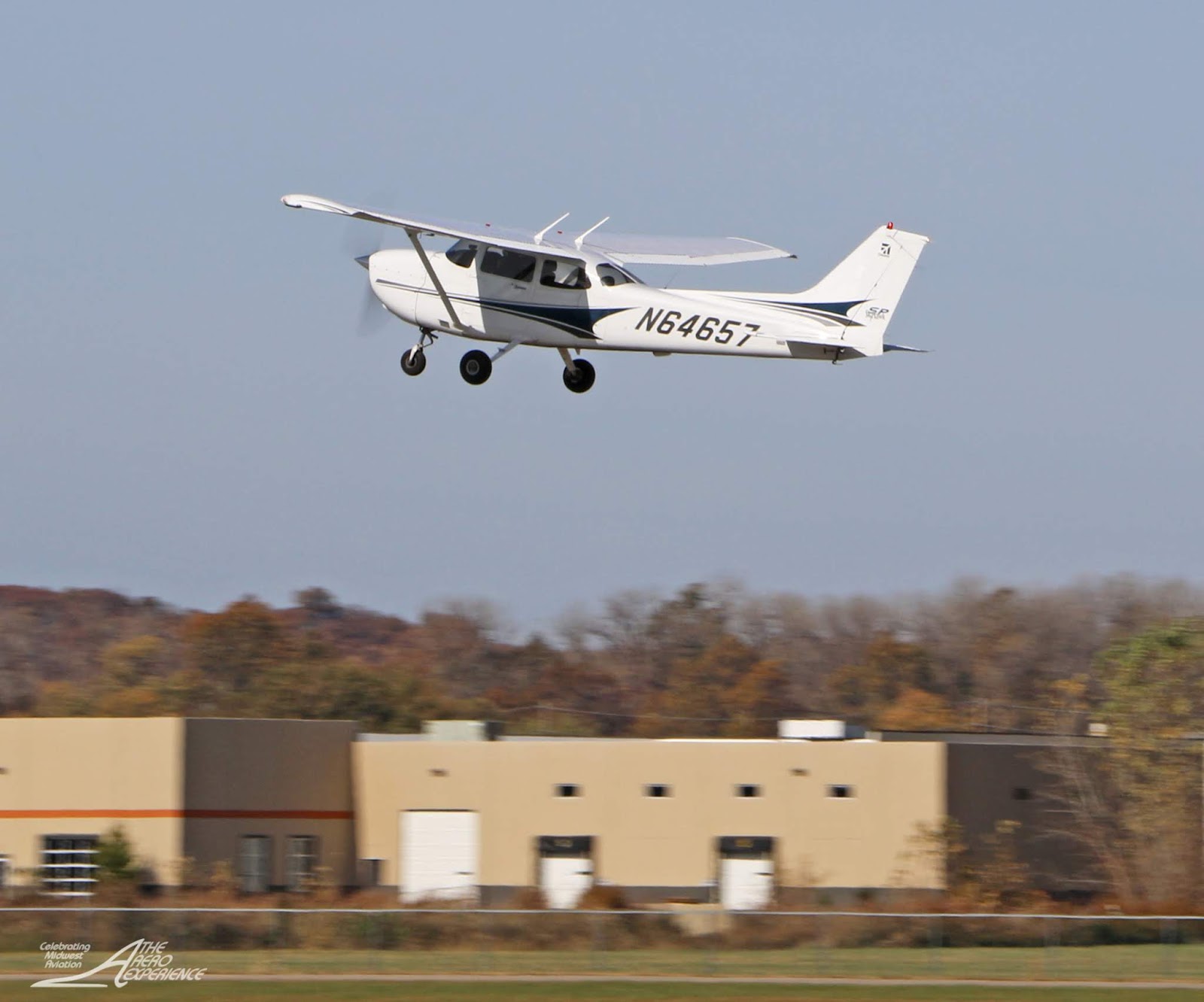 The Aero Experience: Elite Aviation Adds to Fleet, Offers Advanced ...