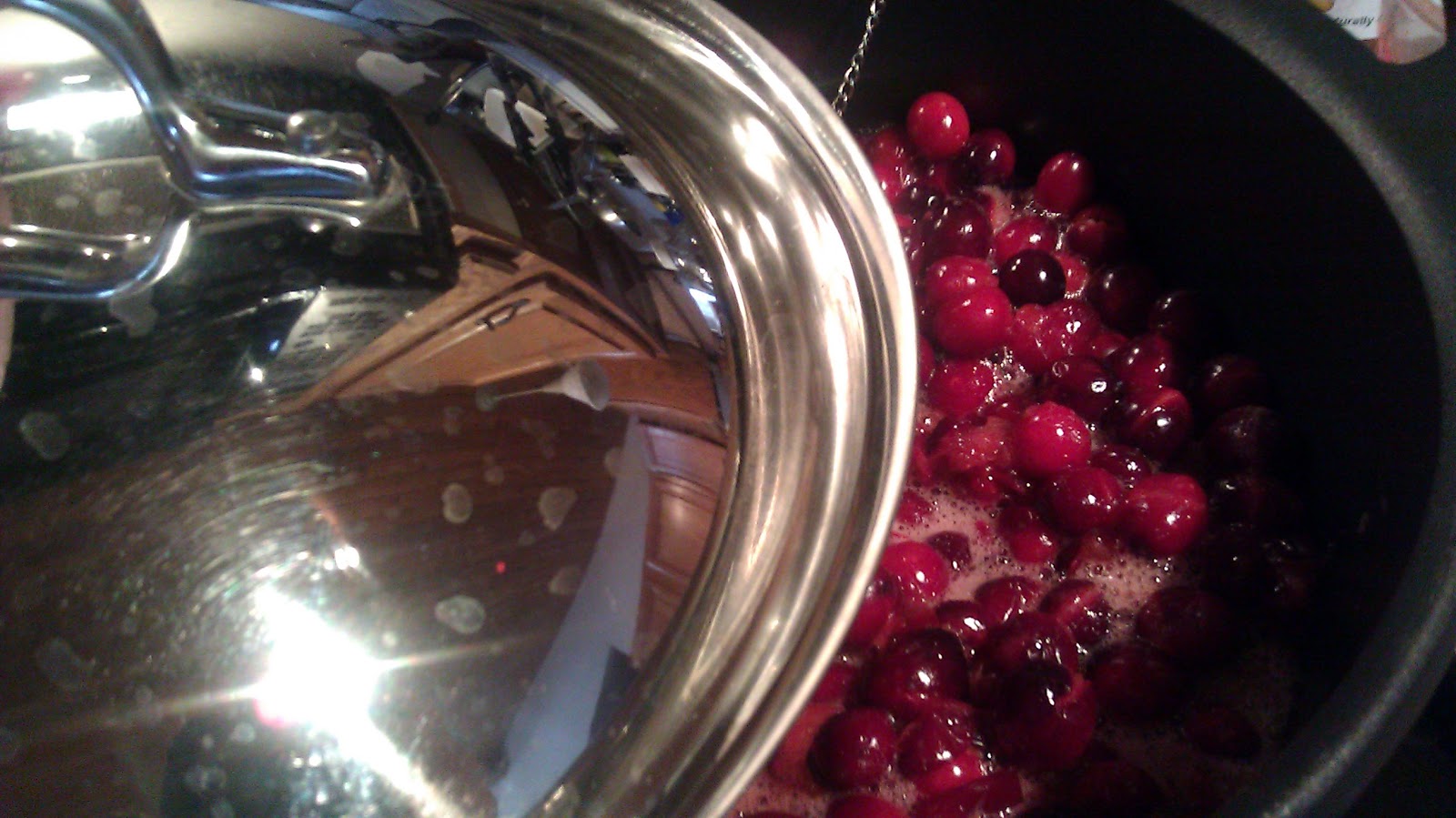 Kūlia cooks!: English Spiced Cranberry for an all American Thanksgiving