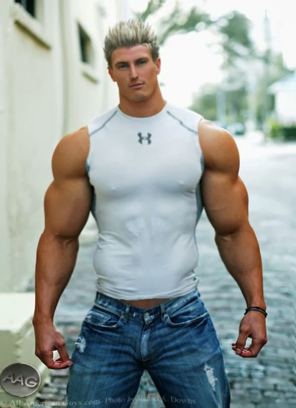 Into the Vault BUILT by tallsteve: Page 8