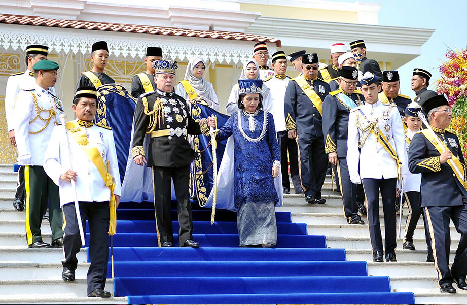 SENARAI RAJA DAN SULTAN DI MALAYSIA. - Kacang Dal