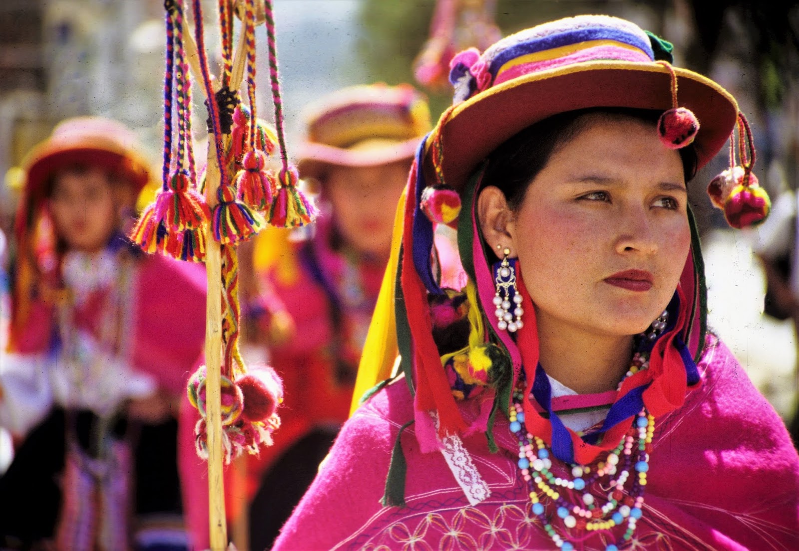 Inés y Paullu en la Historia de los HUAYLAS