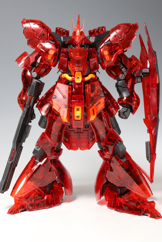 [ Review ] - RG 1/144 - Sazabi Clear Color