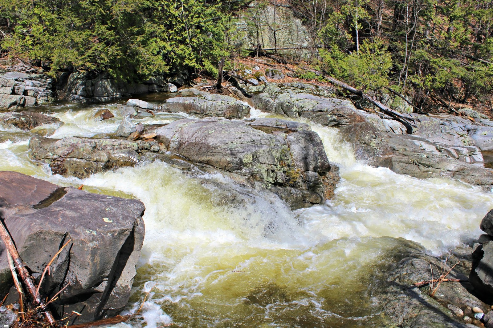 Rice's Falls // Elizabethtown, New York | Caravan Sonnet