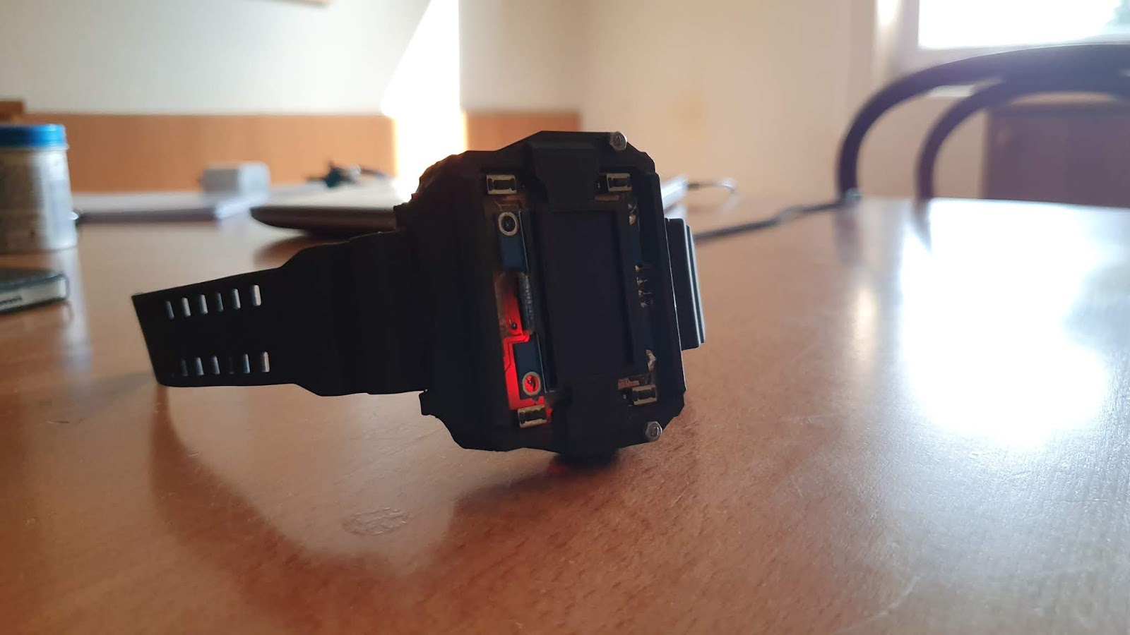 SKL3 - Cyberpunk Arduino Smartwatch with 1.3 inch OLED Display