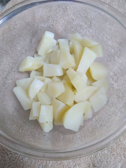 ARTS, CRAFTS, COOKING: ALOO CHAT/POTATO CHAT RECIPE