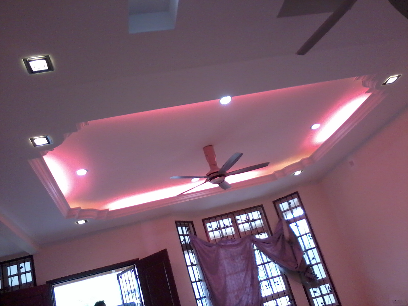 Plaster Siling/Specialist Plaster Ceiling (SBDICE): Siling plaster di ...