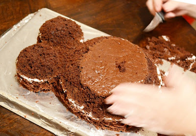 The Sew*er, The Caker, The CopyCat Maker: Pregnant Belly Cake