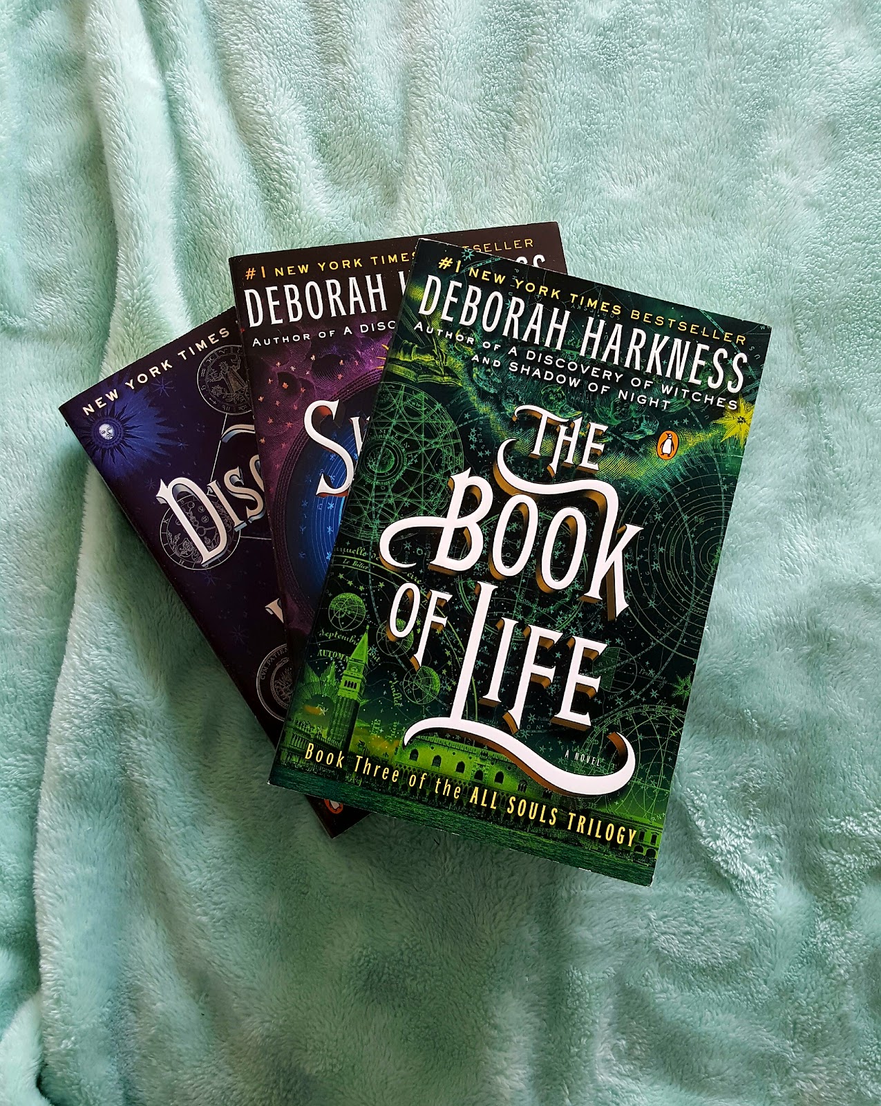 Pamela Reads: The Book of Life by Deborah Harkness