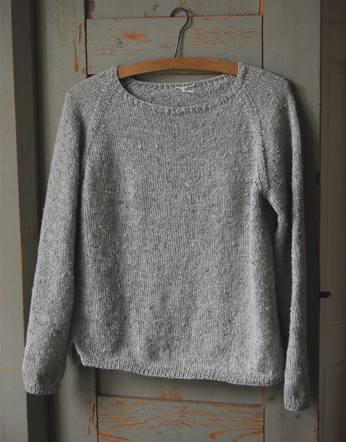 Amazing Knitting: Silk Gray - Free Pattern