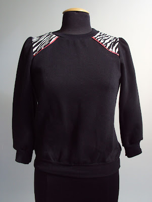 'So, Zo...': Refashion Friday Inspiration: Contrast Shoulder Panel ...