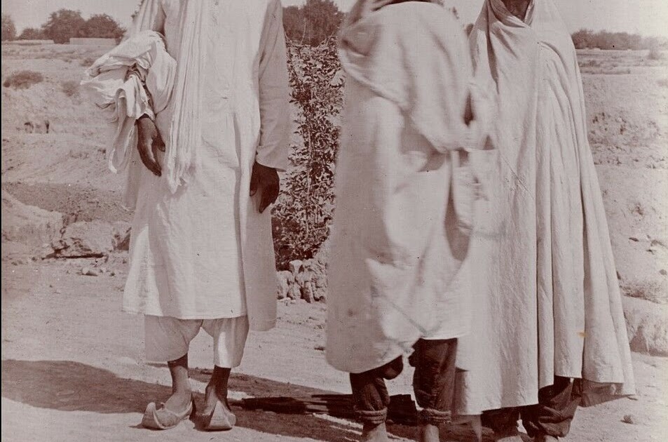 Pashtun family, 1900's | History of Pashtuns