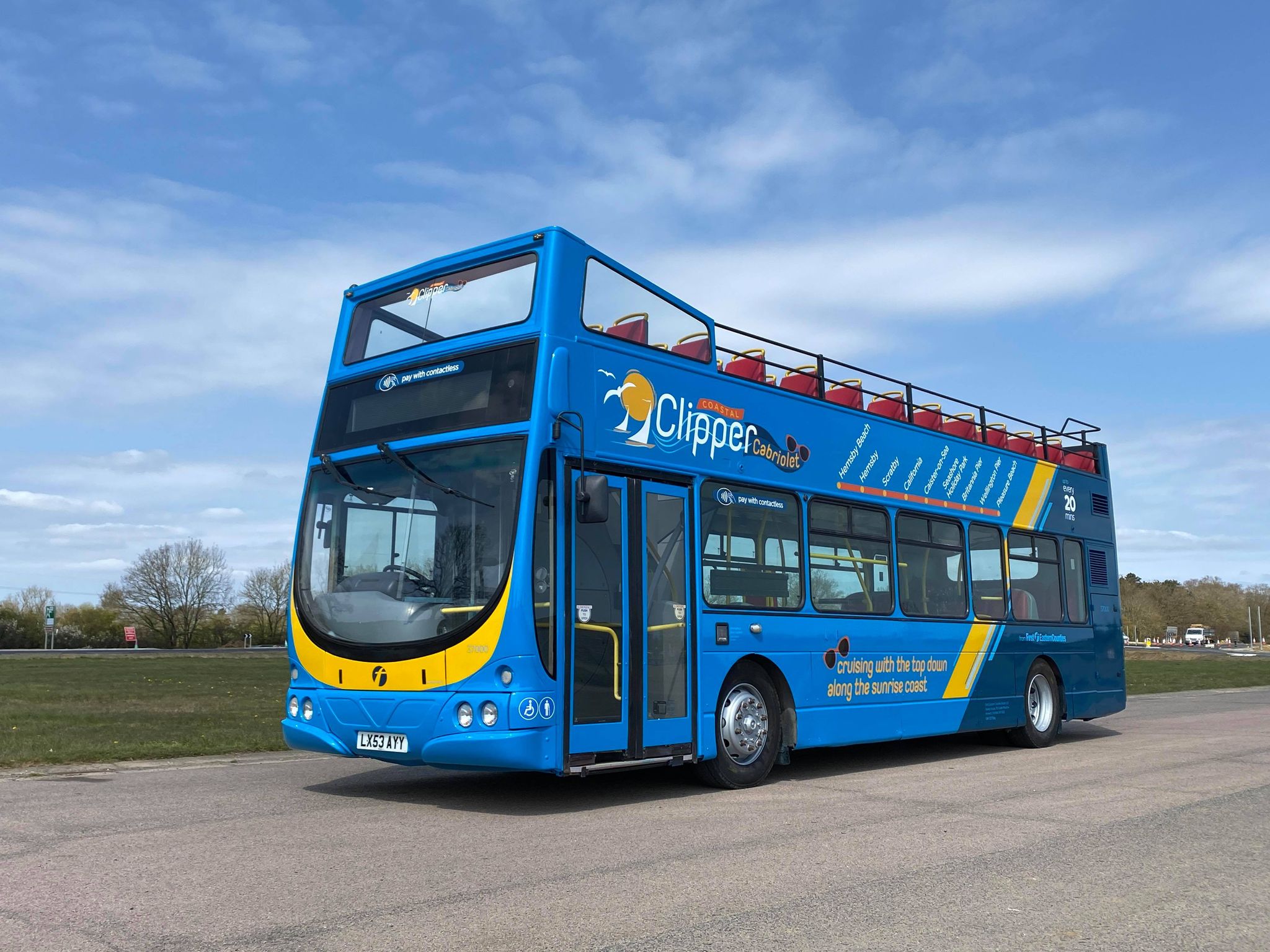East Norfolk (and East Suffolk!) Bus Blog: Second Clipper Cabriolet arrives