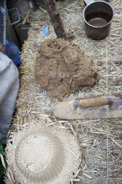 Les Petites Herbes: Fabrication de torchis – animation du 8 octobre à ...