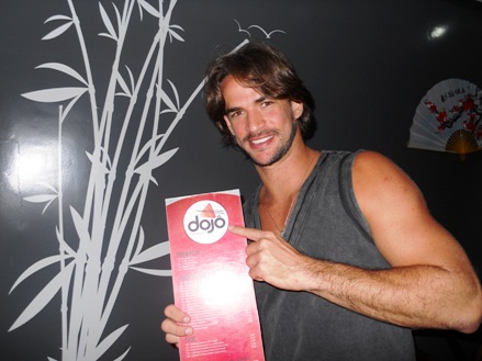 Rodrigo do BBB11 é visto em temakeria baiana - Bahia Notícias