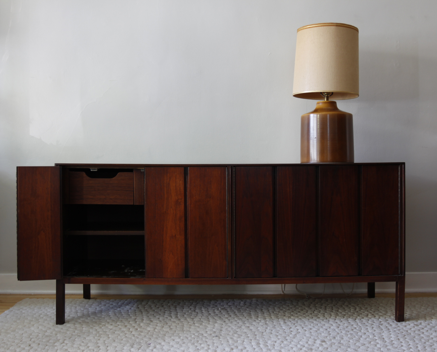 str8mcm: Mid Century Credenza