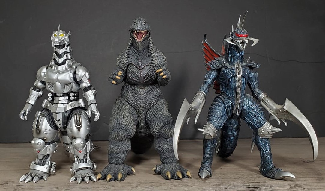 The Gryphon's Lair : NECA GODZILLA 2003 | Figure Review