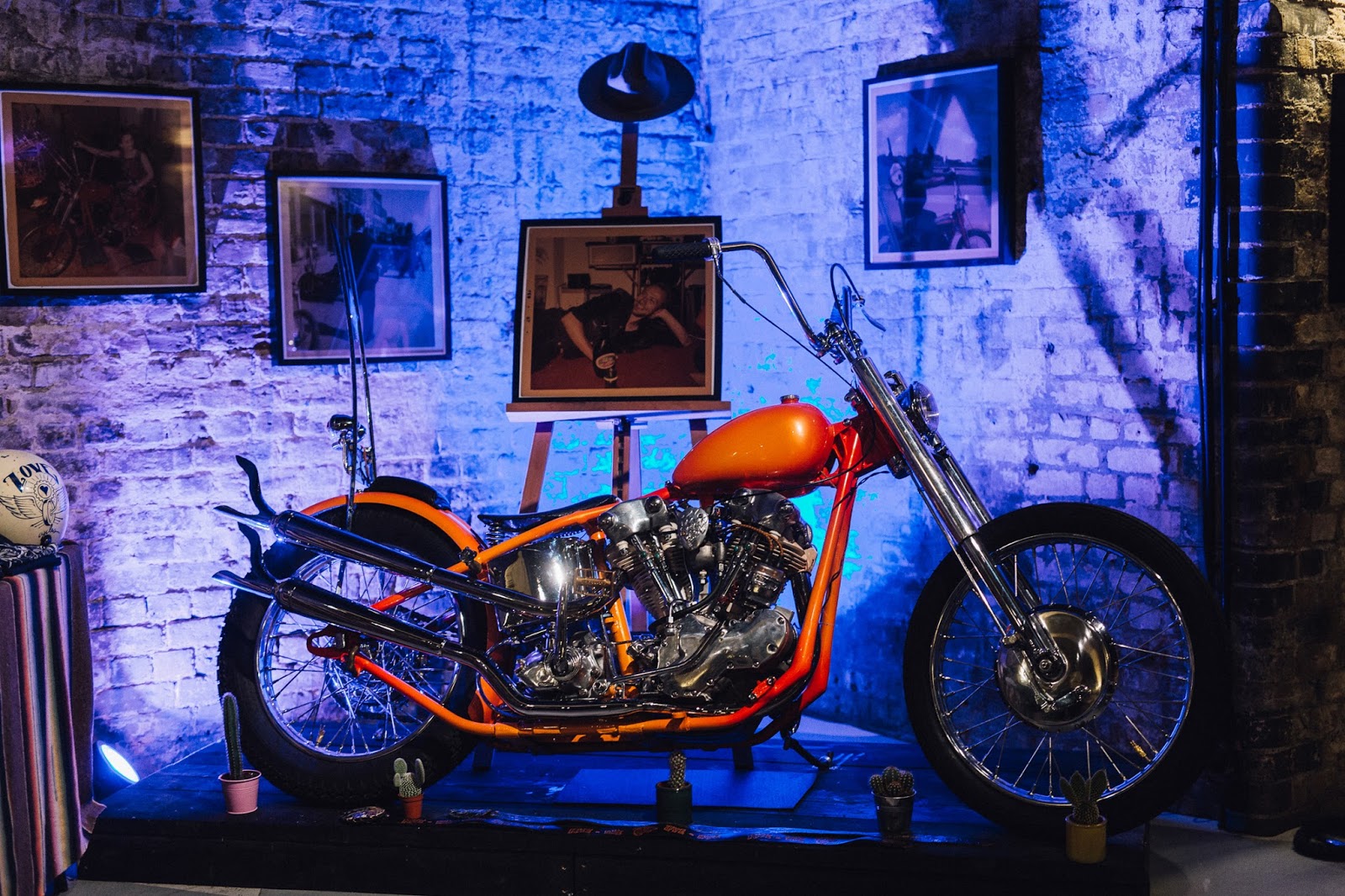 dWrenched - Kustom Kulture and Crazy Bikes: EVENT - ASSEMBLY MOTORCYCLE ...