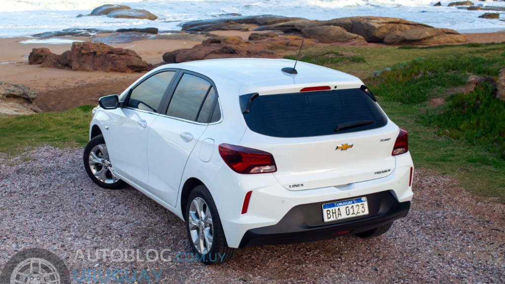 Prueba: Chevrolet Onix HB Premier 1.0 Turbo M/T : Autoblog Uruguay ...