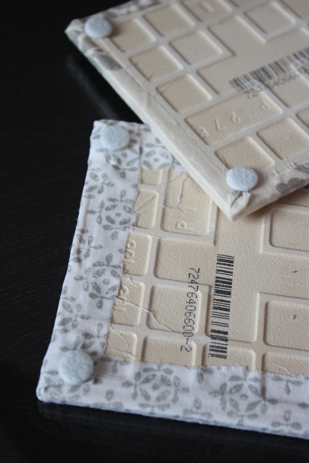 A Simple Kind of Life: How To: DIY Fabric Coasters