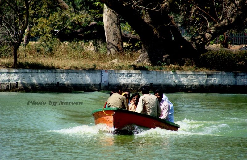 Frames & Paints: Ulsoor Lake