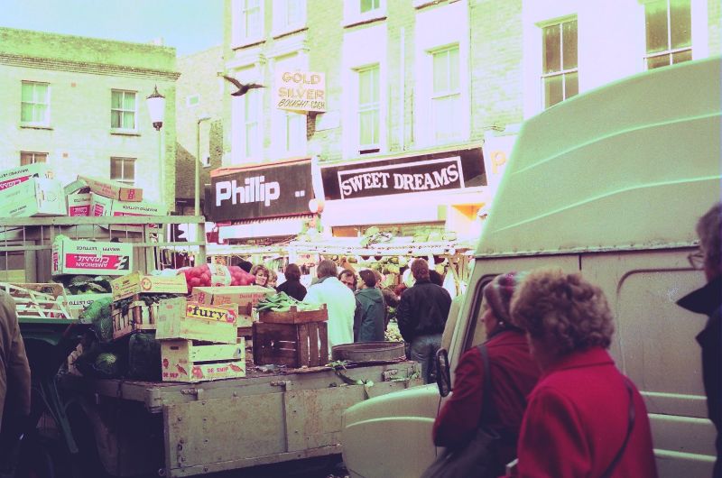 Street Scenes of London in 1987 Through Fascinating Photos ~ Vintage ...