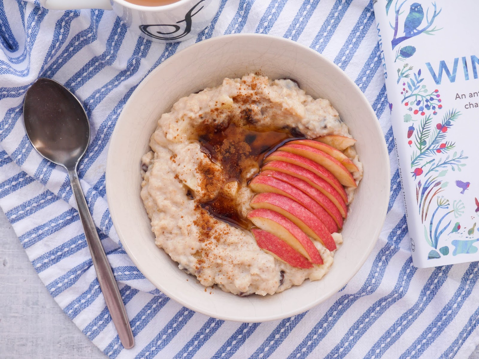 This Muslim Girl Bakes: Cinnamon Apple Porridge.