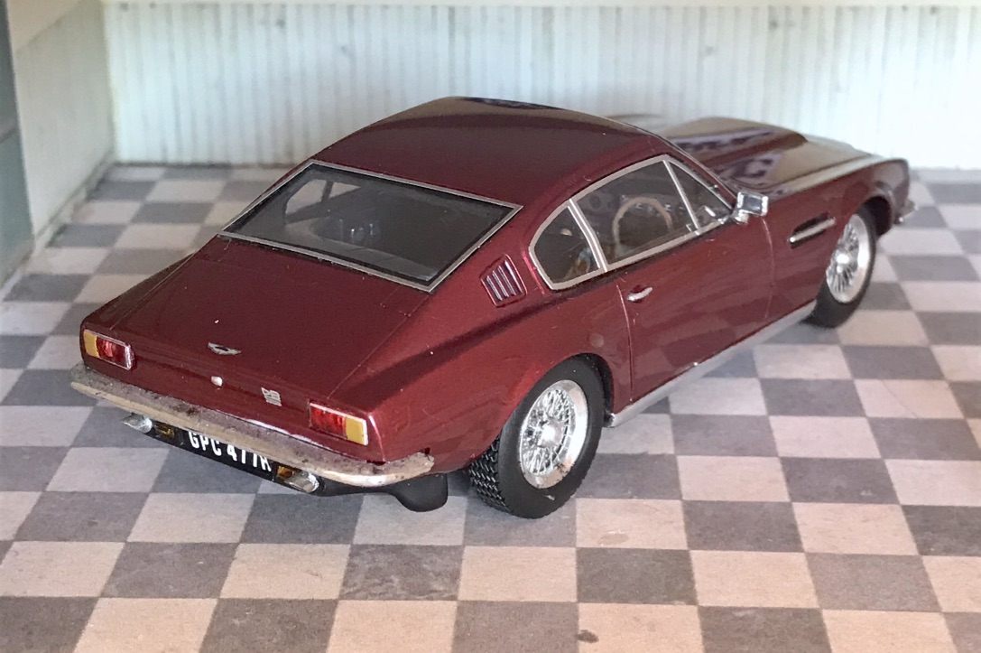 El Kekomóvil: Aston Martin DBS & DBS V8 de Spark