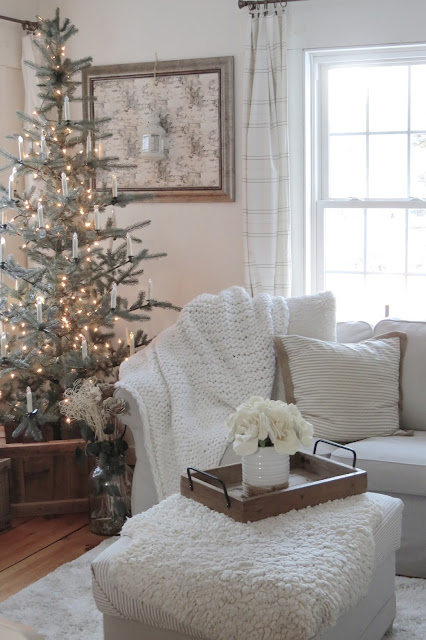 The Long Awaited Home: Decorating for Winter