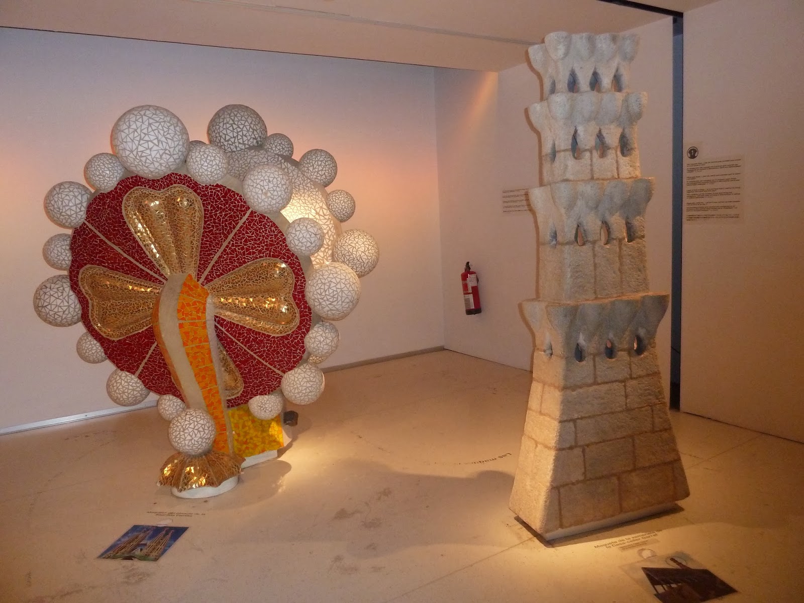 XXY - SDR II : Descubriendo Gaudí (visita museo Gaudí de Reus)