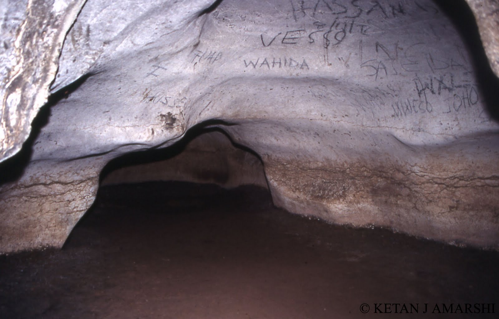 WONDERLICIOUS TOUR AND TRAVEL: AMBONI CAVES/DEEP AND DARK ABODE OF ...