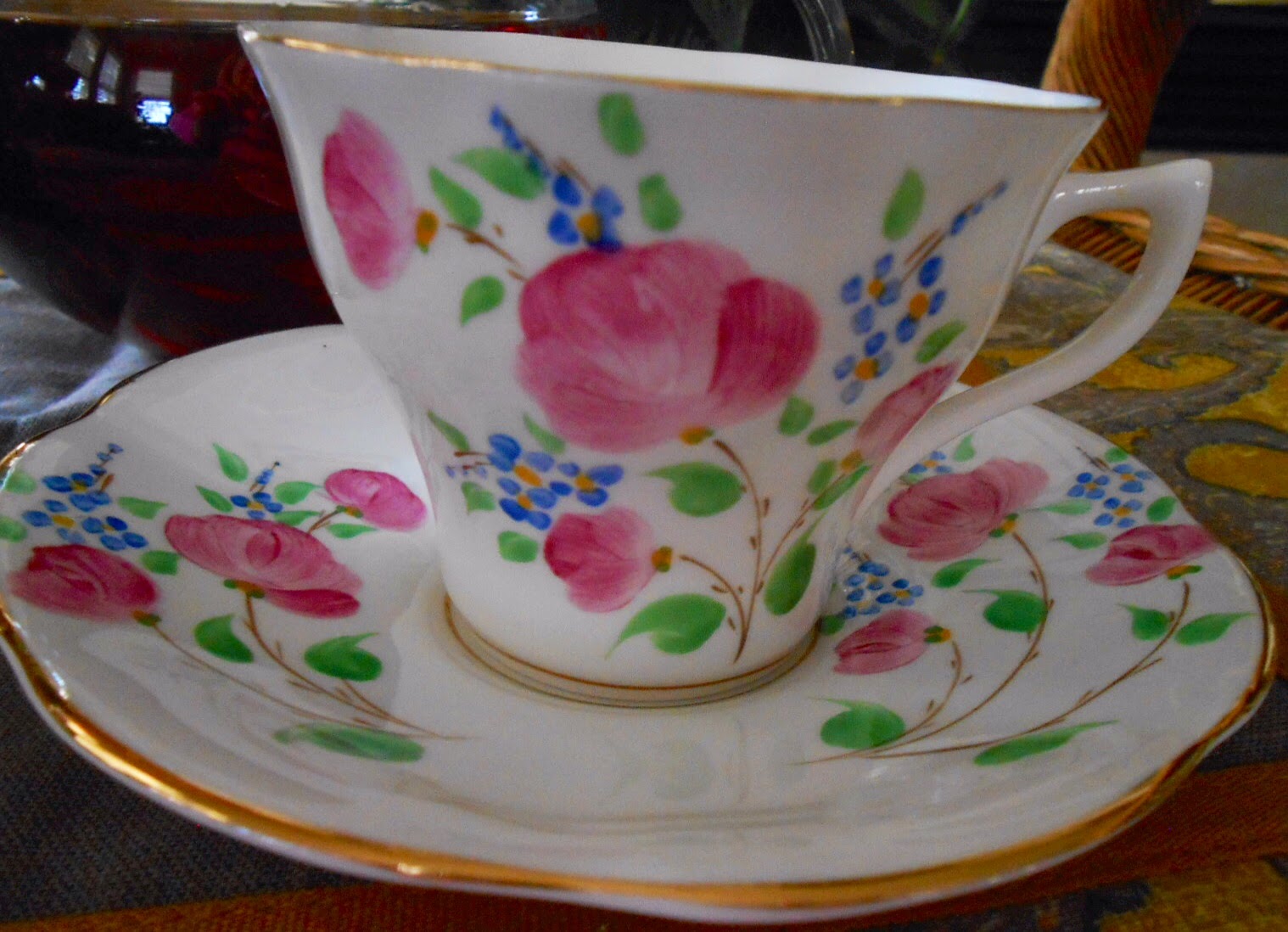 Kitty's Kozy Kitchen: Tea Cup Exchange