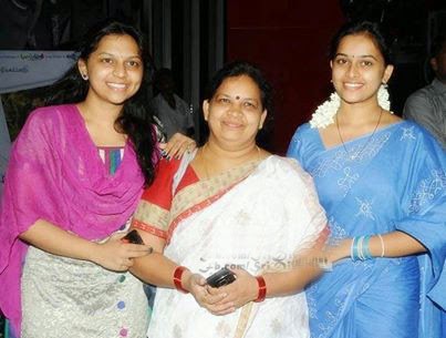 WEB WORLD: Actress Sri Divya family photo