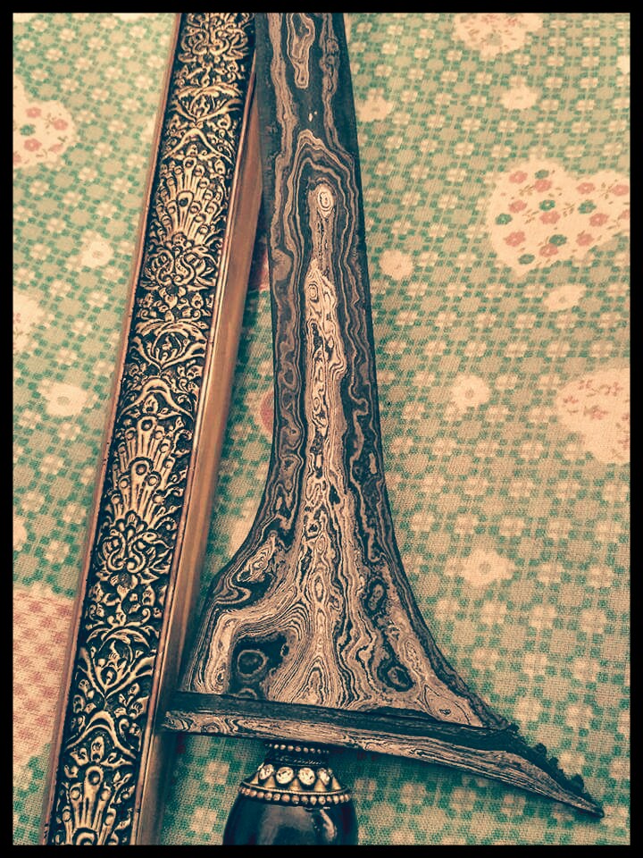 Makna Simbolik dari Keris Pusaka - Keris Jawa Pusaka