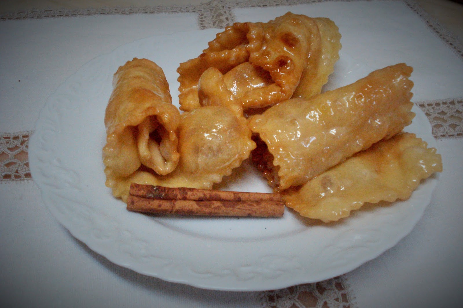 Amigos na Cozinha: Filhós enroladas