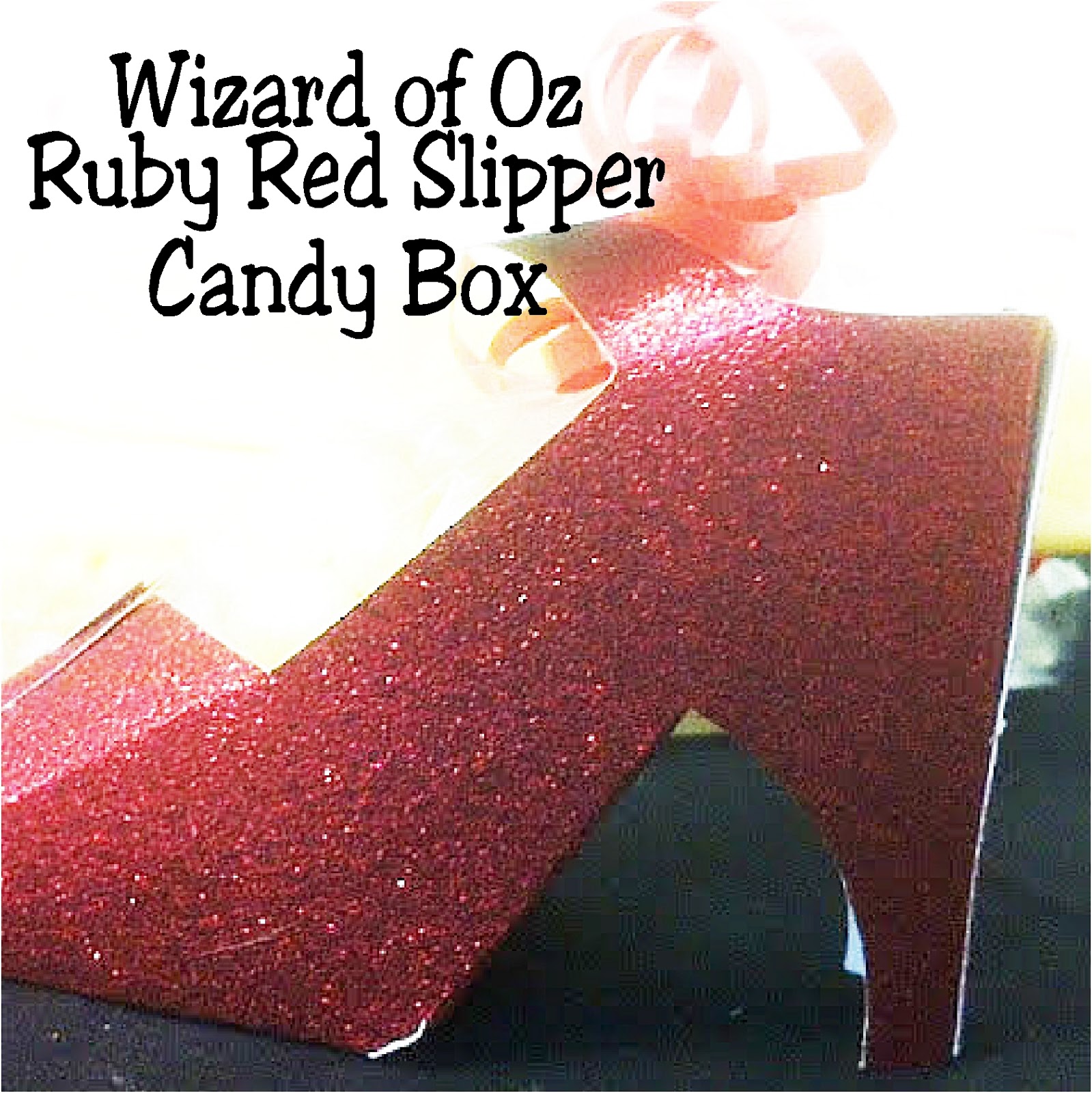 DIY Party Mom: Wizard of Oz Ruby Red Slipper and Printable Tag
