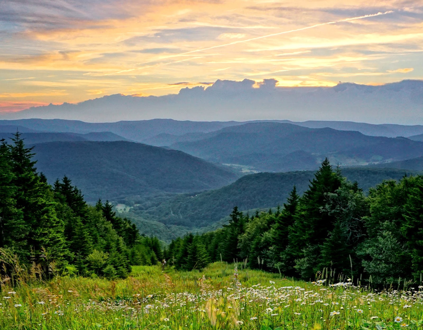 Discover West Virginia: Photographing Sunsets at Snowshoe Mountain Resort