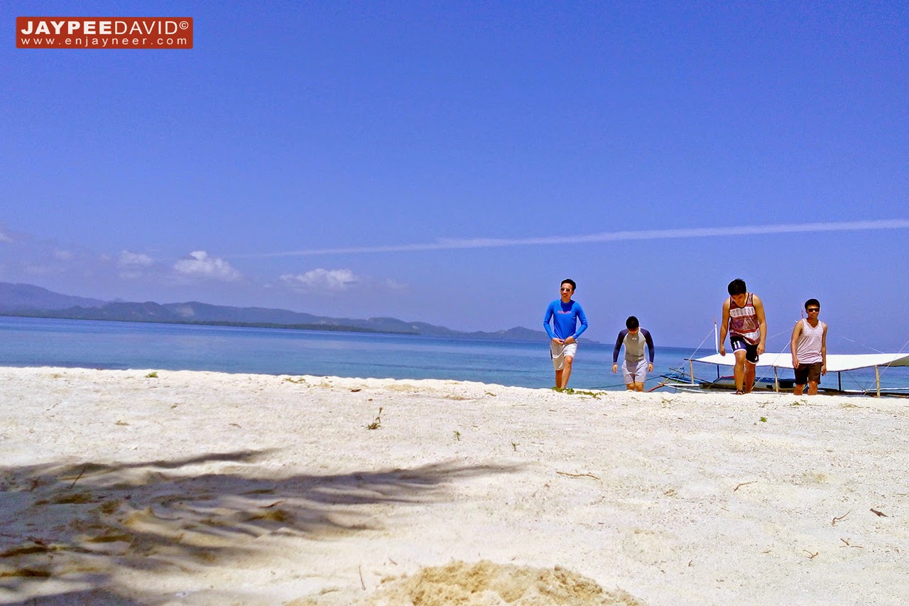 Heart of the Philippines: Maniwaya & Mongpong Islands | Marinduque