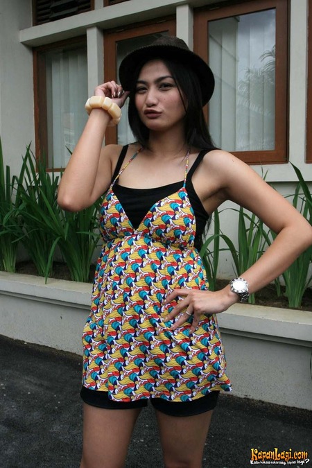 Profil Debby Ayu | ECHO 17