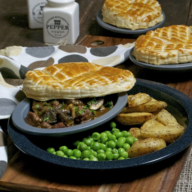 Adora's Box: PASTEL DE POLLO (CHICKEN POT PIE)