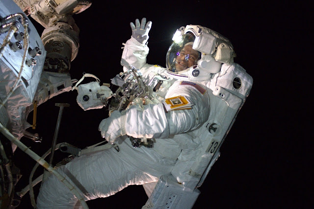 Army officer to return to Earth after 272-day mission in space - USU News