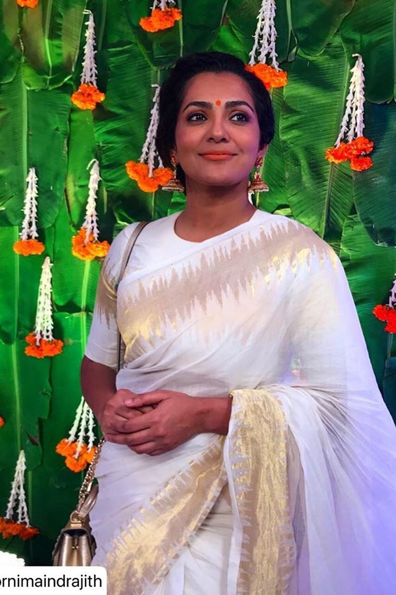 Actress Parvathy Menon (Parvathy Thiruvoth) Latest Stills