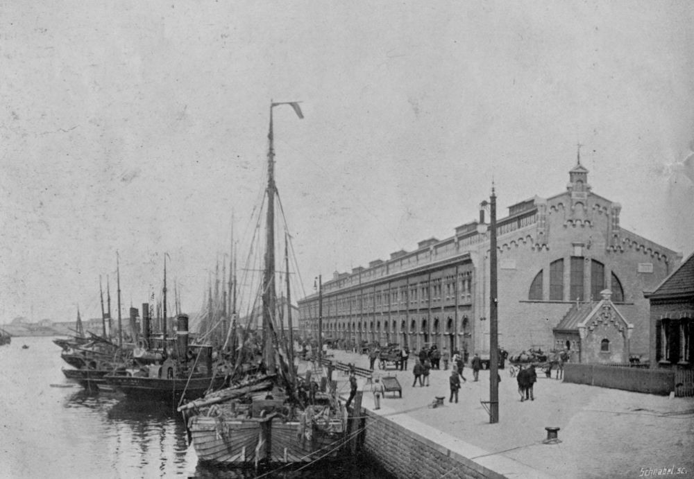 30 Rare Photographs Capture Daily Life in the Netherlands From Between ...