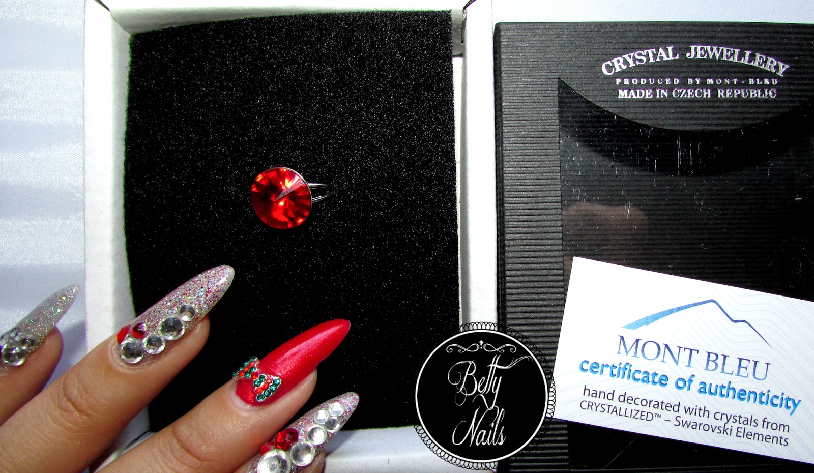 Betty Nails: BLING Nailart - Xmas Nails #1 - Red Ruby & Monte Bleu ...